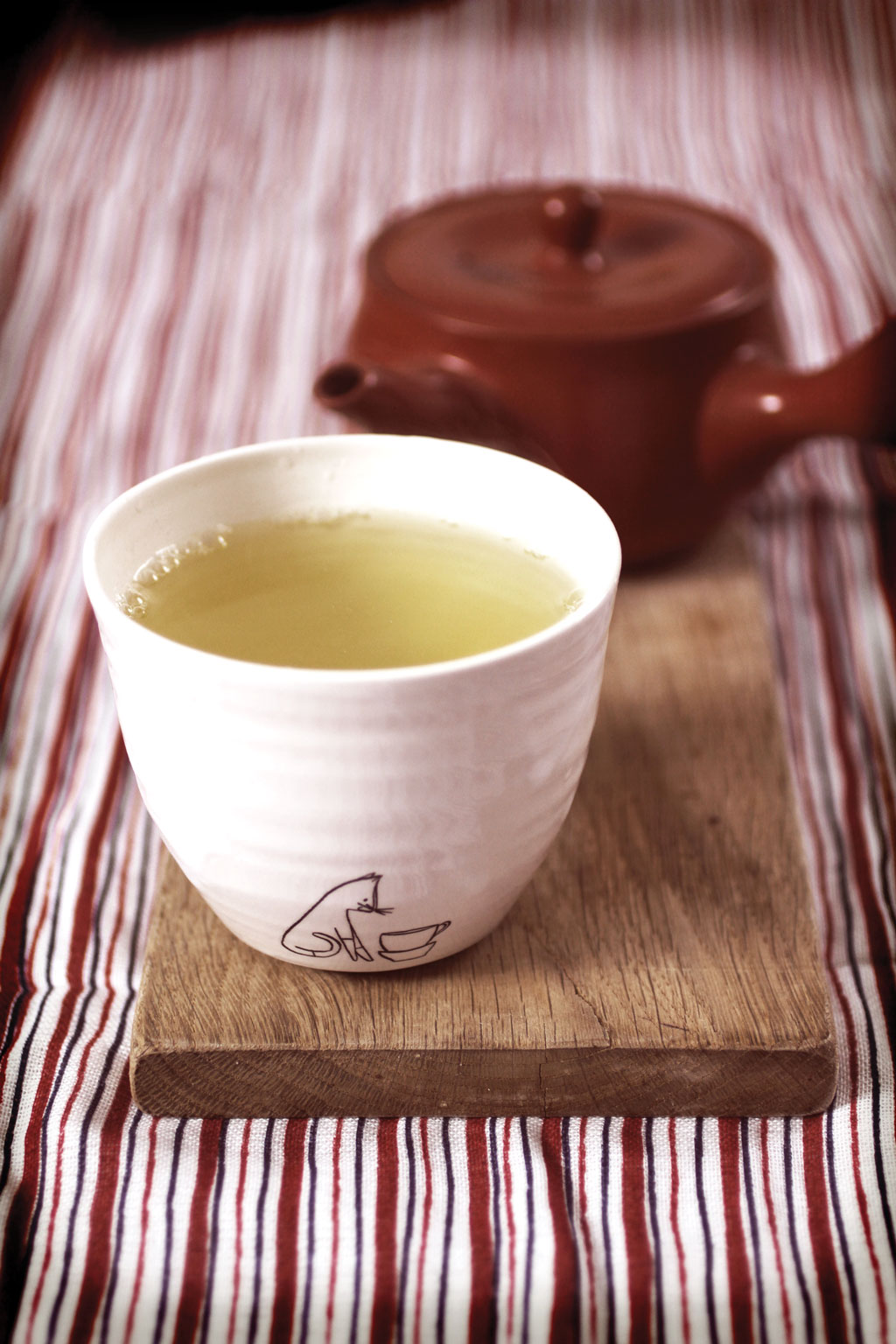 Comins-Tea-Bowl_RichardWest - Fresh Cup