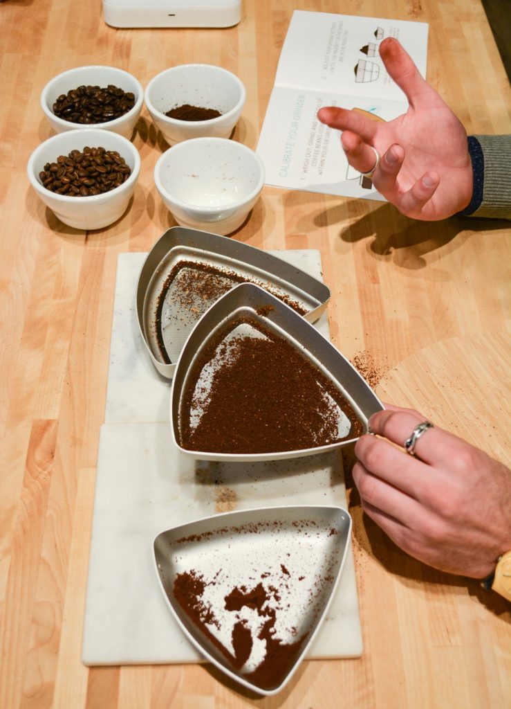Lifting your coffee by sifting