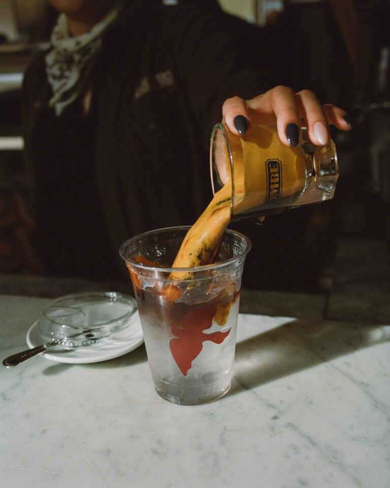 How to Capture the Perfect Coffee Photo